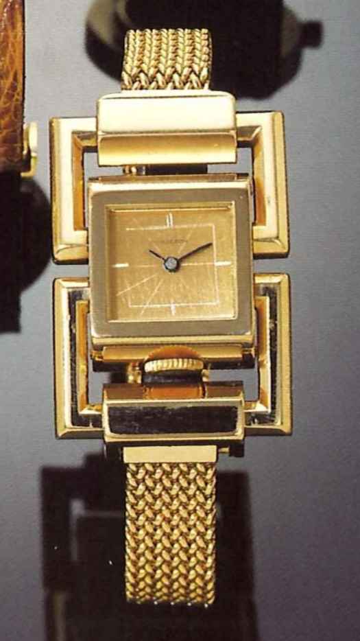 Boucheron Paris, 1950's. Very fine, 18ct pink gold lady's wristwatch ...